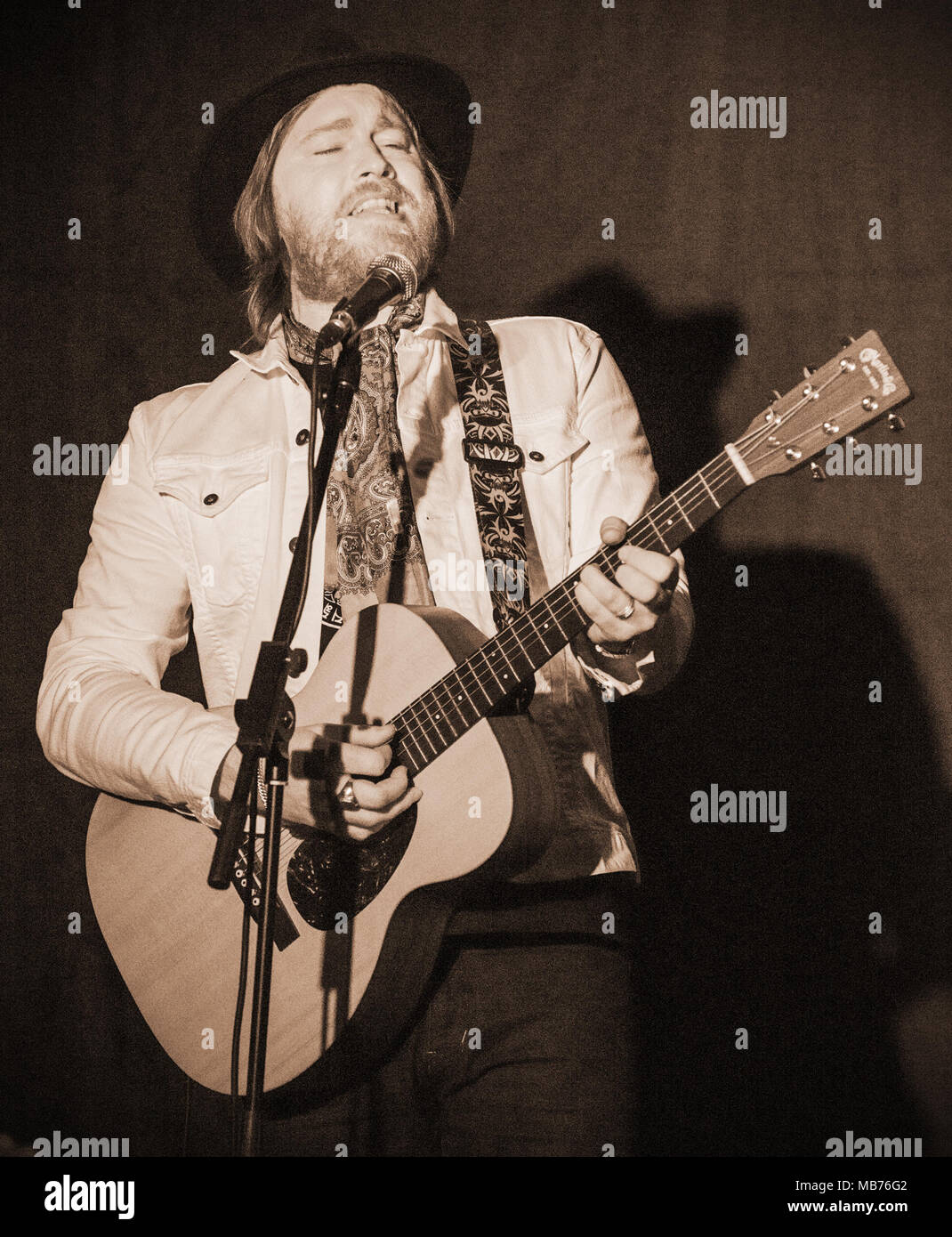 Stroud UK..Andy Bennett, Ocean Colour Scene, performing at Stroud ...