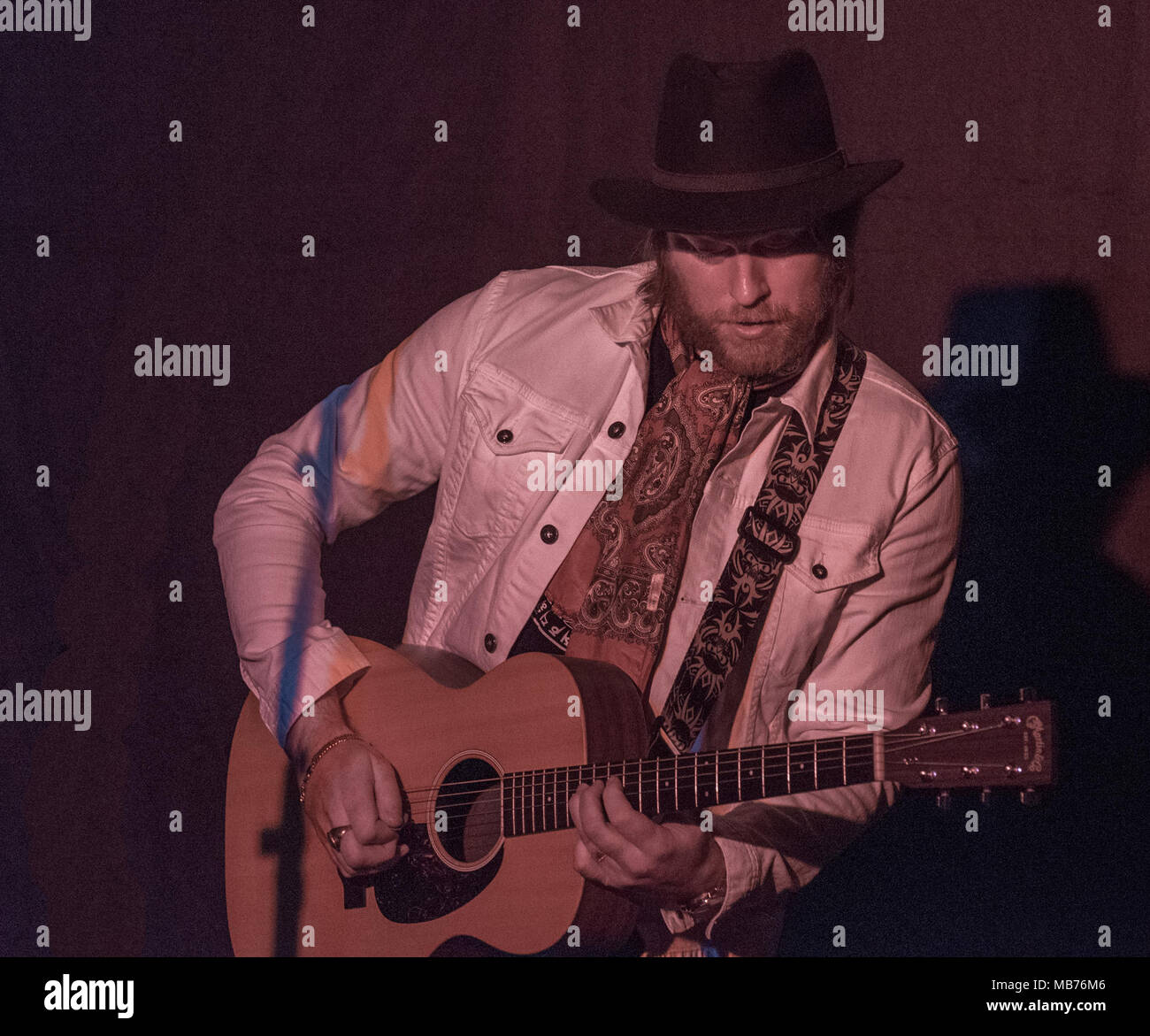 Stroud UK..Andy Bennett, Ocean Colour Scene, performing at Stroud ...