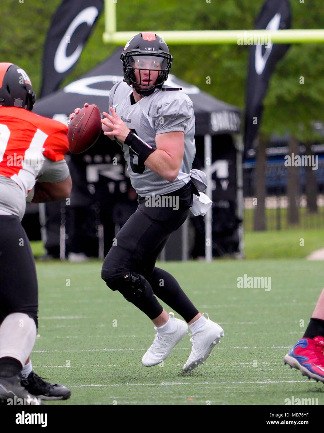 East vs west hi-res stock photography and images - Alamy