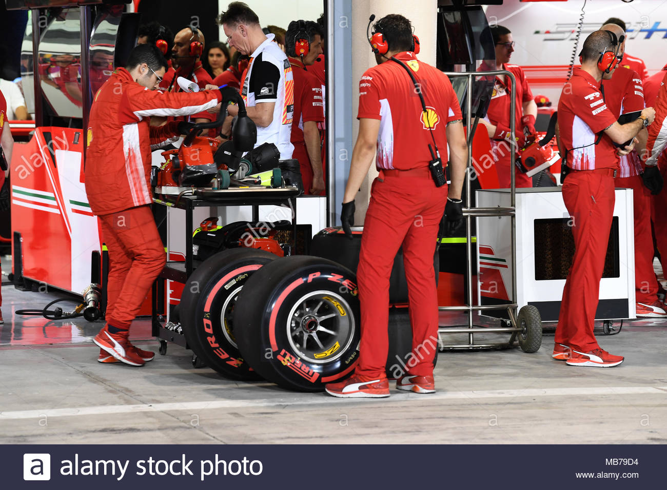 Ferrari Mechanic Stock Photos & Ferrari Mechanic Stock Images - Alamy