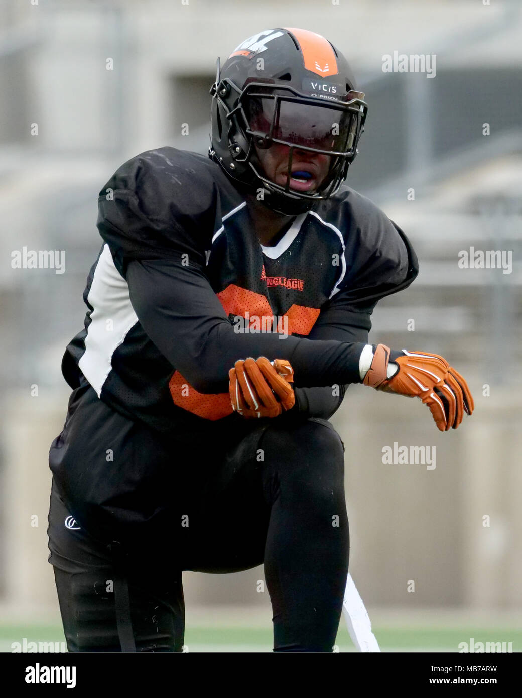 Action lourde hi-res stock photography and images - Alamy