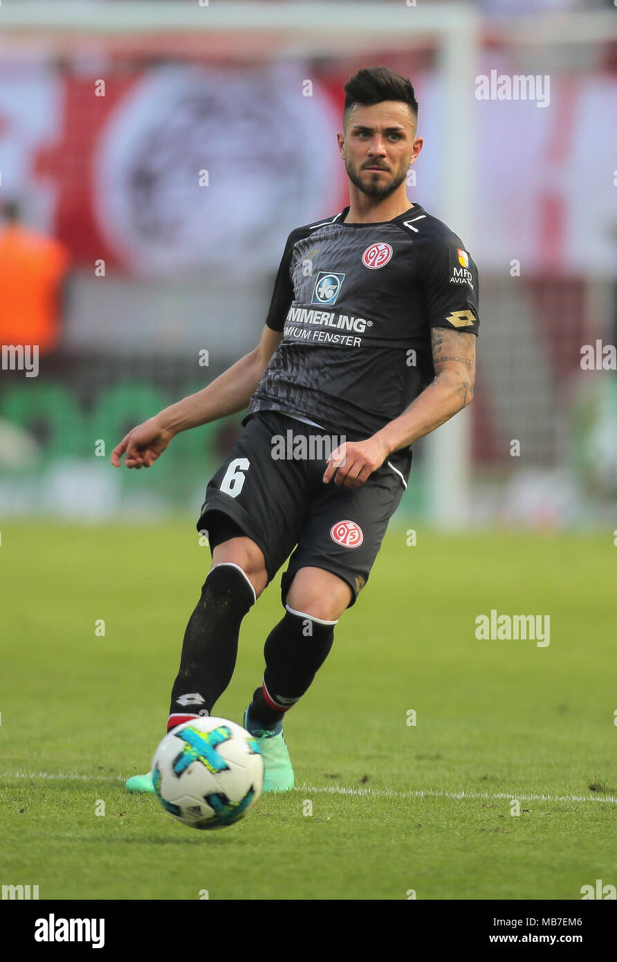 Danny latza 1 fsv mainz 05 hi-res stock photography and images - Alamy