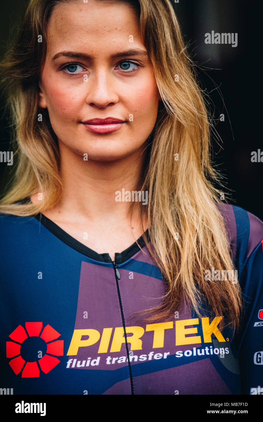 Longfield, Kent, UK. 8th April, 2018. Pirtek grid girl during the ...