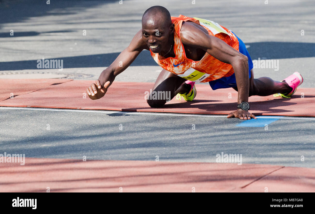 Hanover, Germany. 08 April 2018, Michael Njenga of Kenya (2nd ...