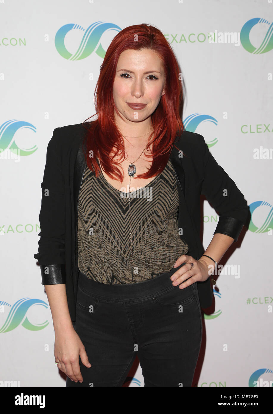 Elizabeth maxwell hi-res stock photography and images - Alamy