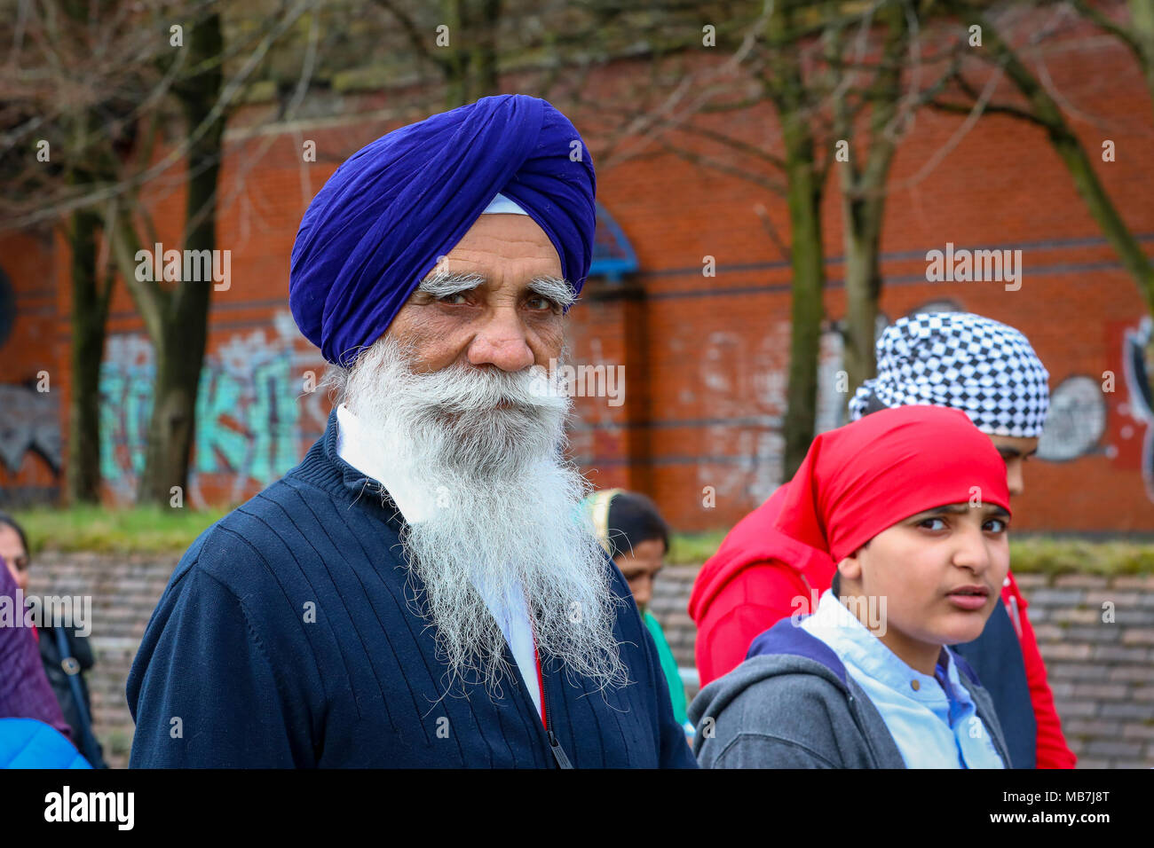 Glasgow, UK. 8th April, 2018. Thousands of Sikhs from across Scotland ...
