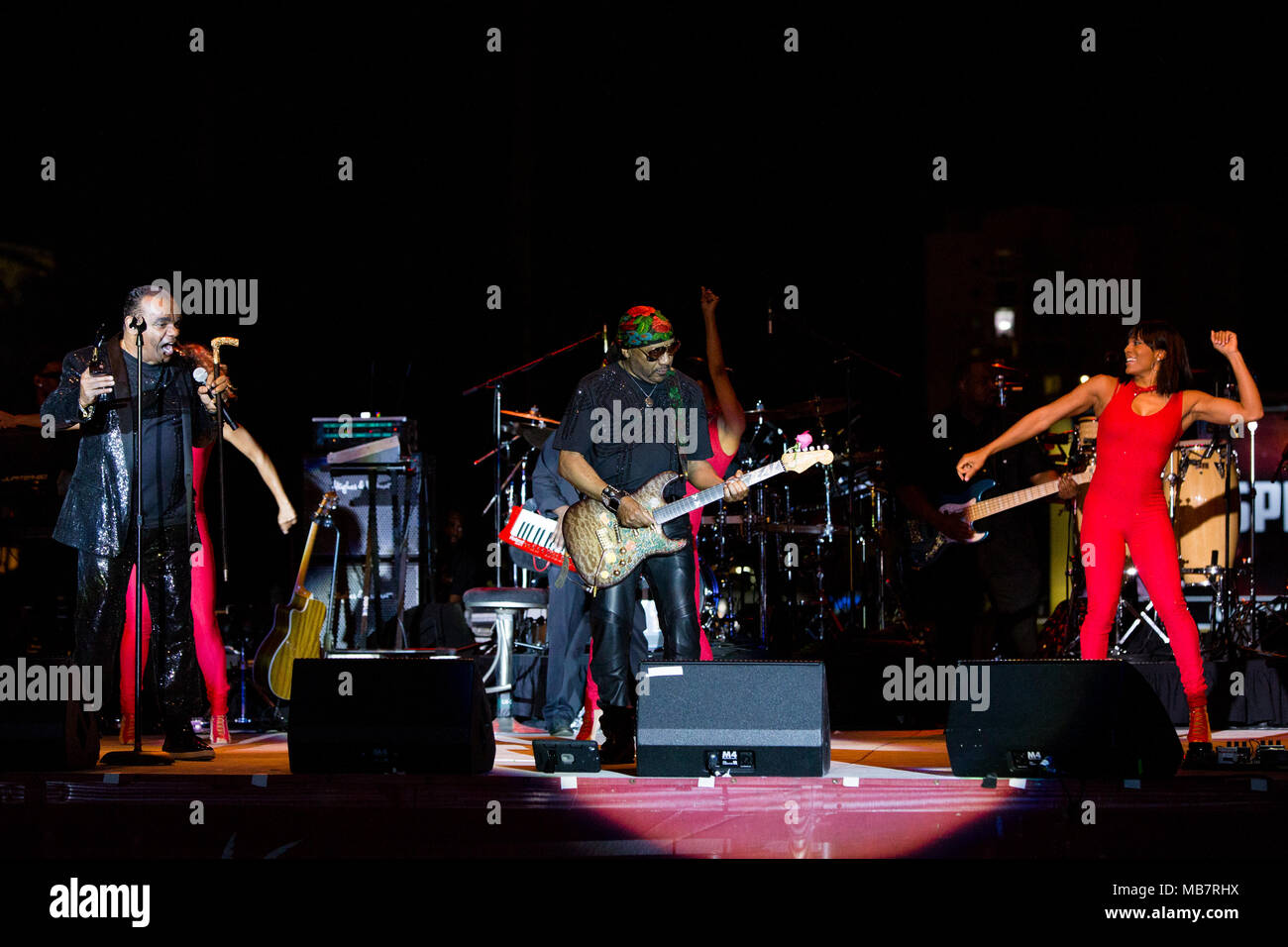 Isley brothers 2018 hi-res stock photography and images - Alamy