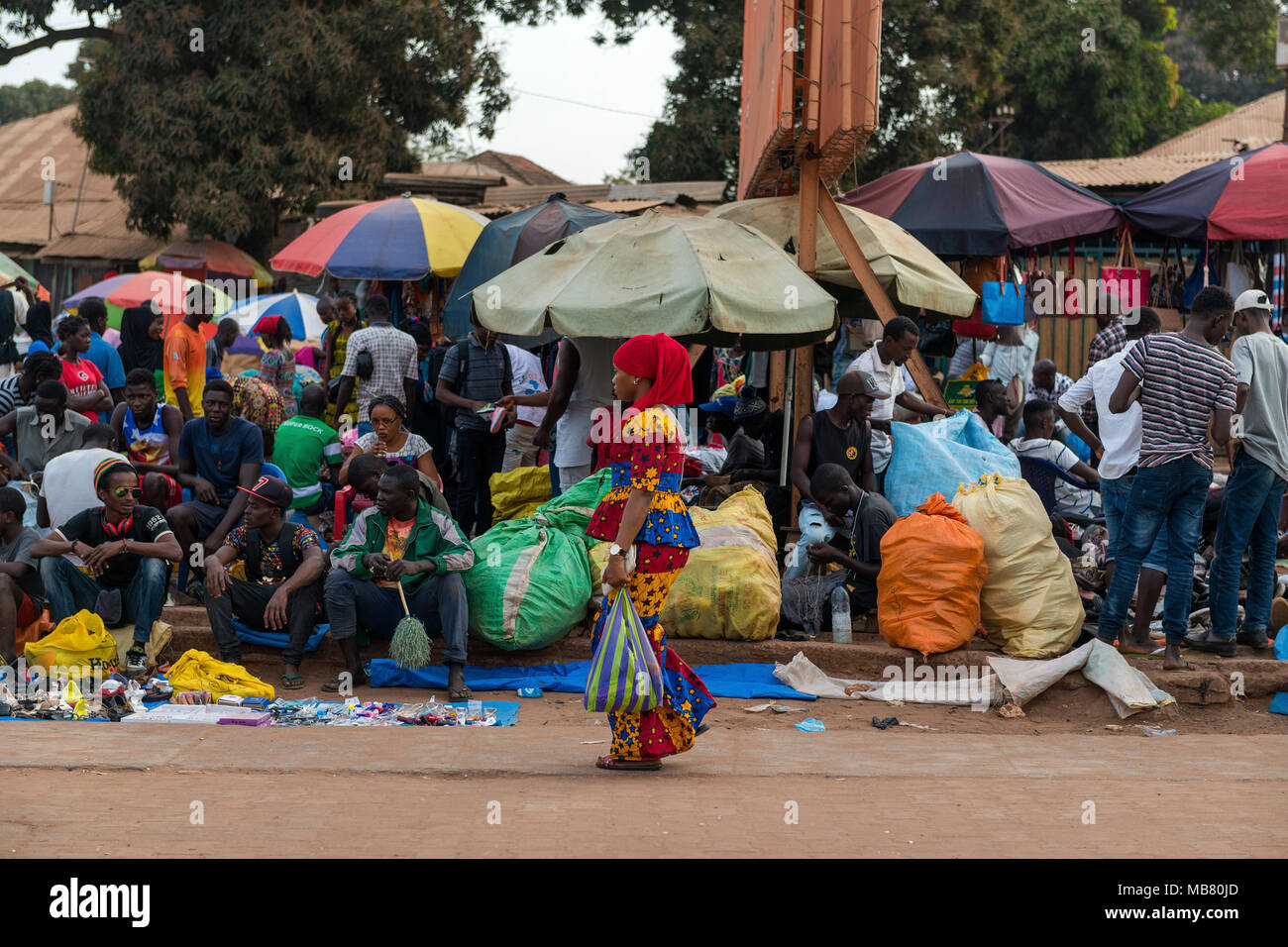 African woman busy city hi-res stock photography and images - Alamy