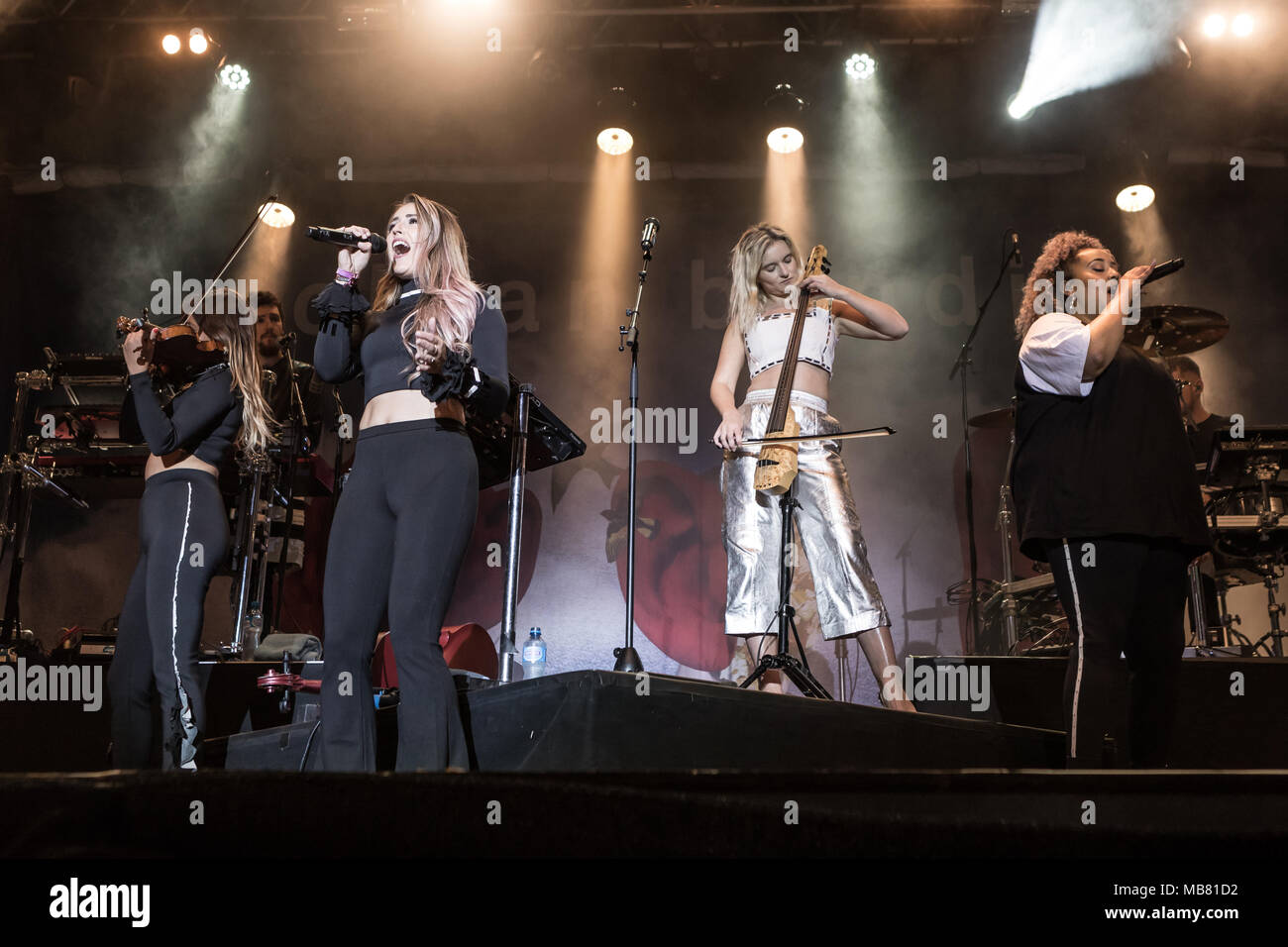 Clean bandit concert hi-res stock photography and images - Alamy