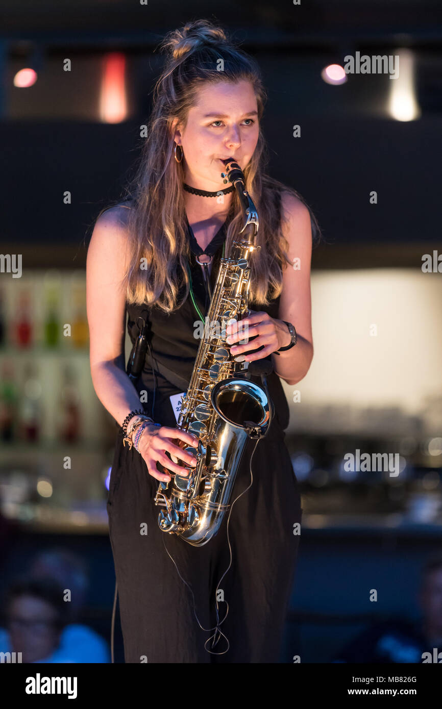 The Swiss musician duo Sarda with Sarah Belz, saxophone and David ...