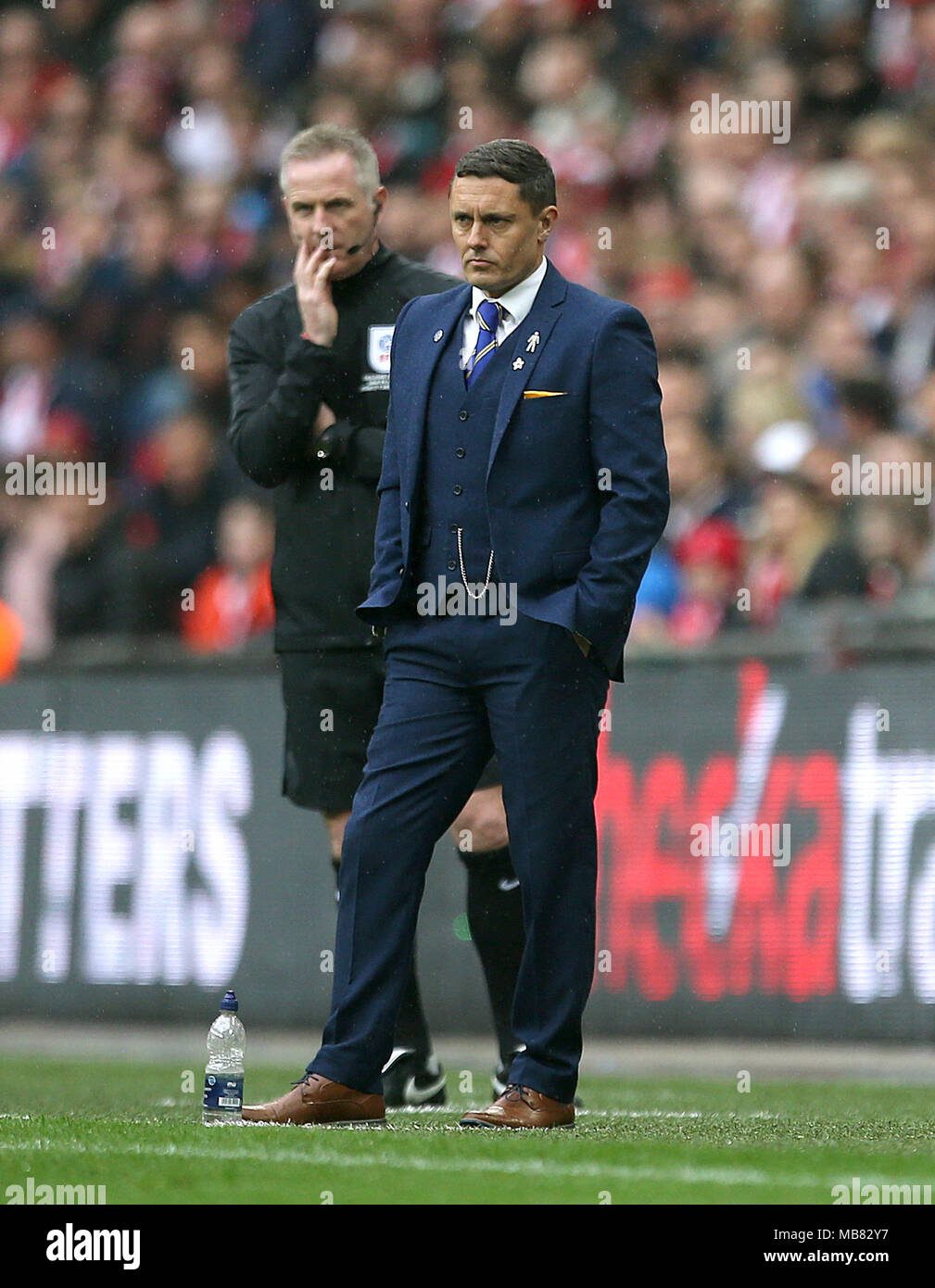 Paul hurst wembley hi-res stock photography and images - Alamy