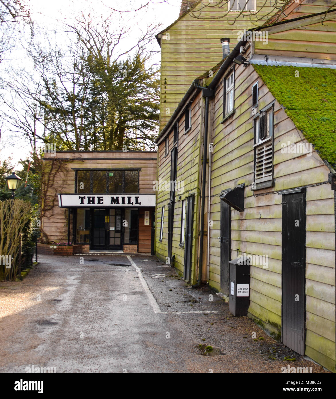 The mill theatre sonning hi-res stock photography and images - Alamy