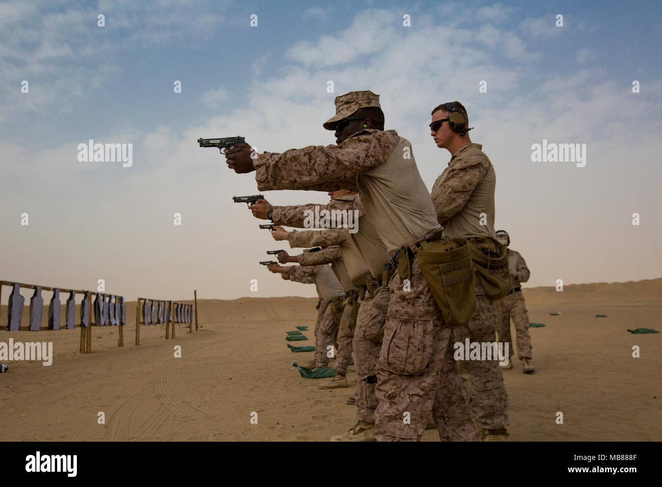 7th marine regiment headquarters hi-res stock photography and images ...