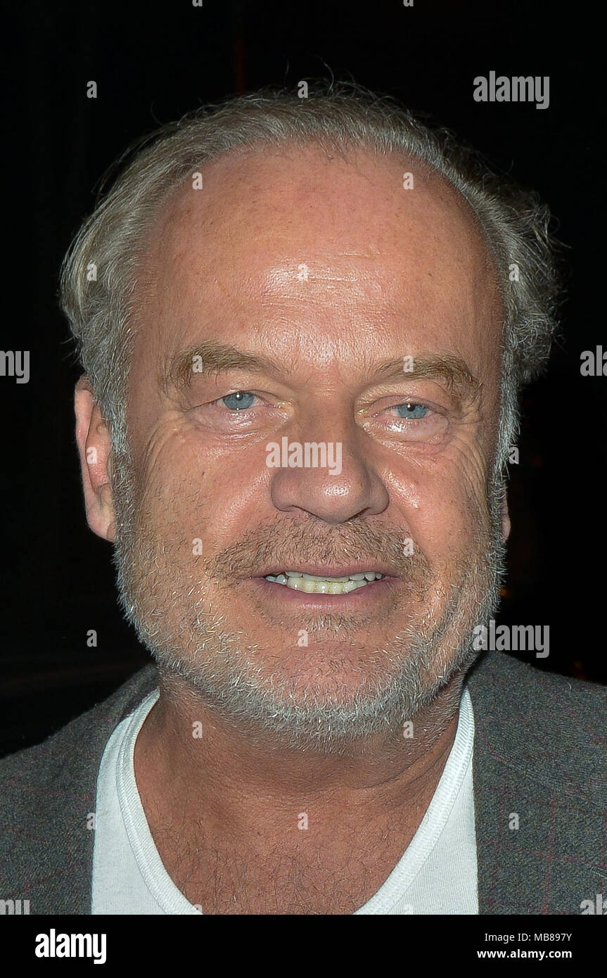 Kelsey Grammer Out For A Business Meeting At CRaig's Restaurant ...