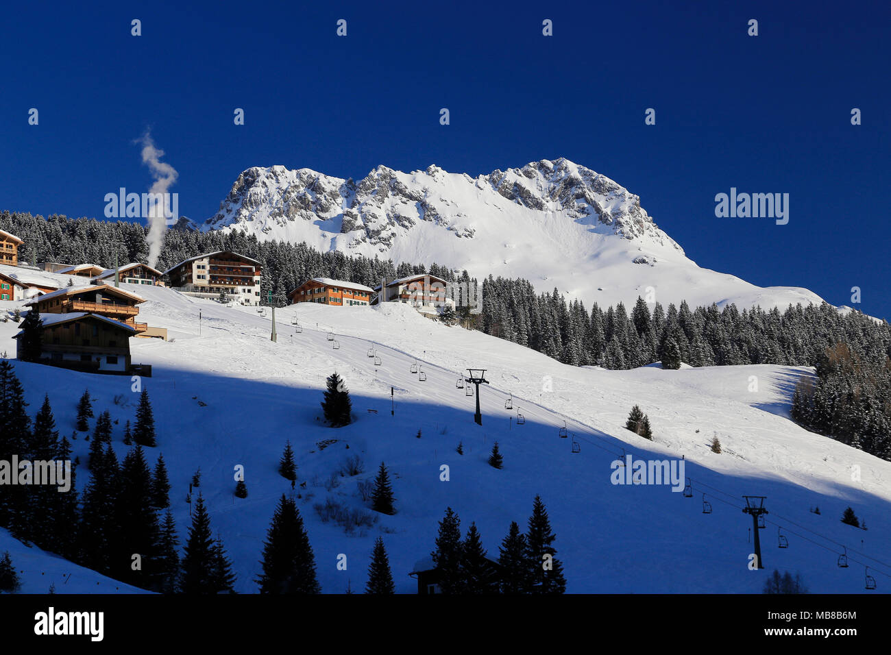Lech zürs village hi-res stock photography and images - Alamy