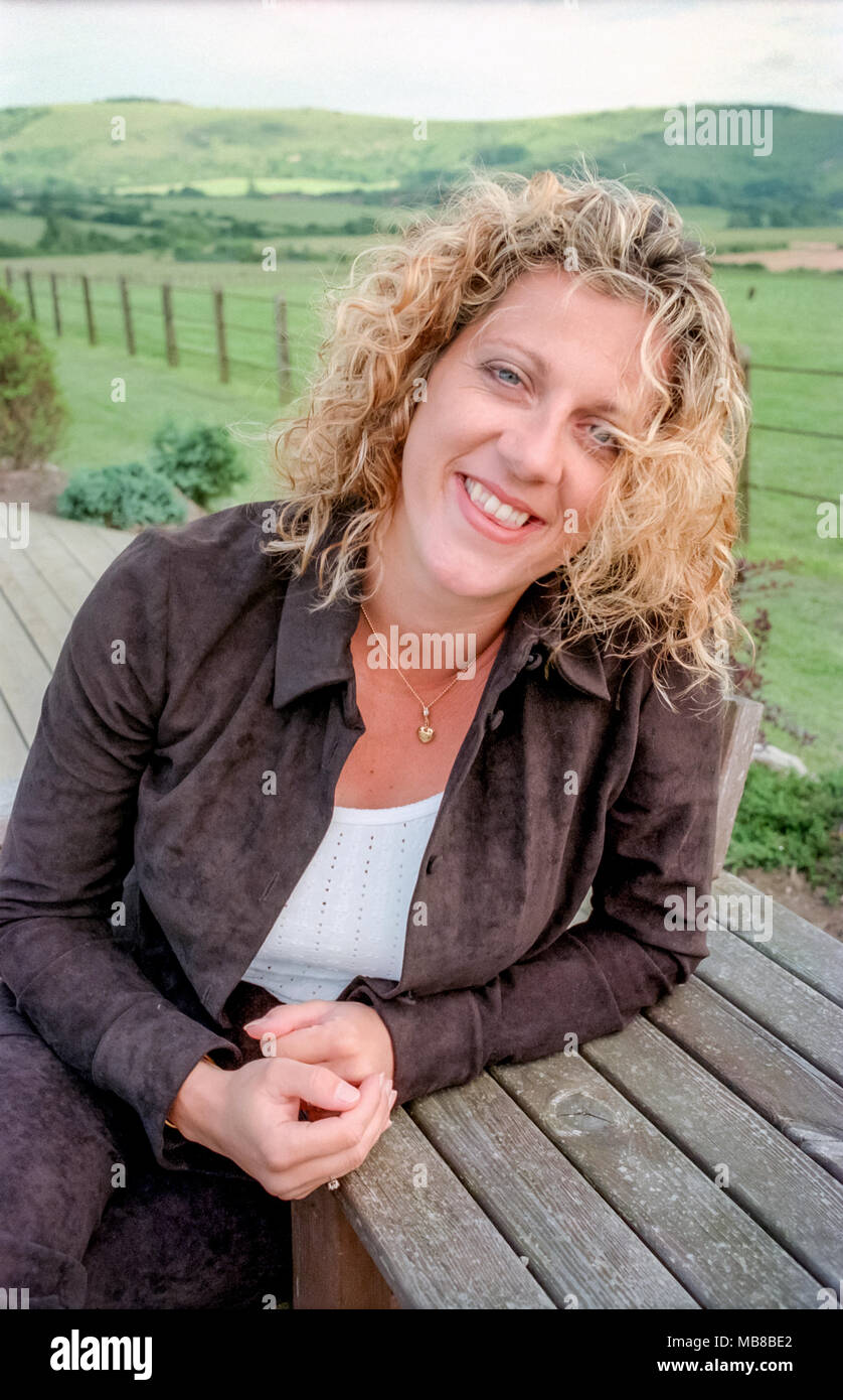 Sally gunnell mbe hi-res stock photography and images - Alamy