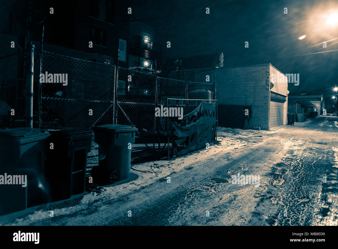 Back alley covered in snow hi-res stock photography and images - Alamy