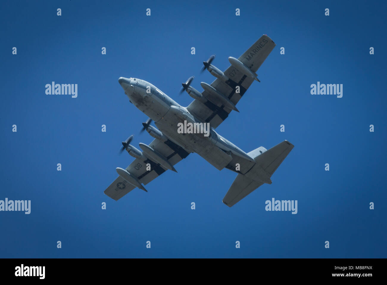 Jumpmaster hi-res stock photography and images - Alamy