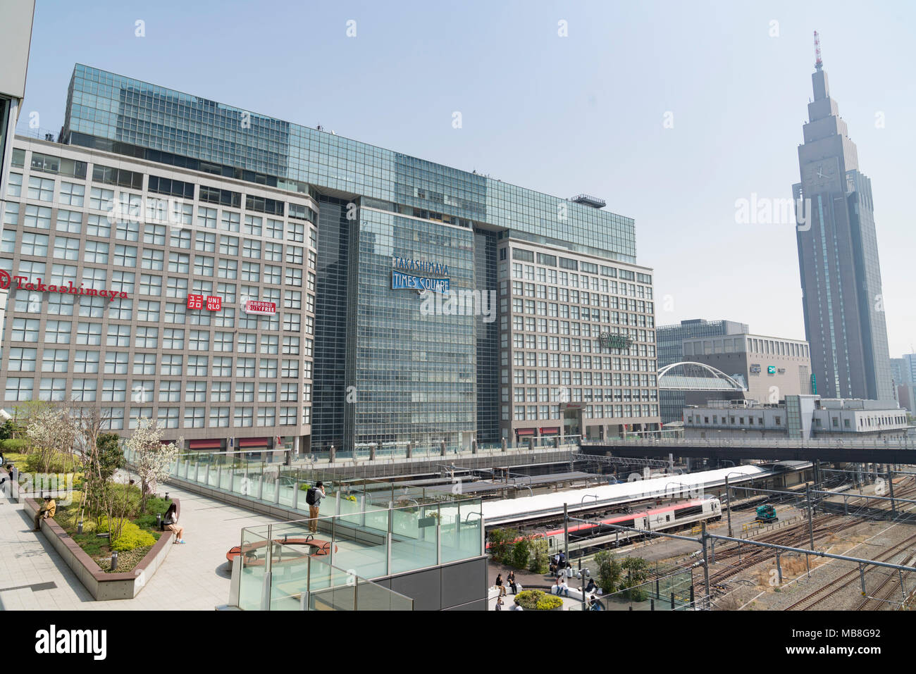 Takashimaya shinjuku times square hi-res stock photography and images ...