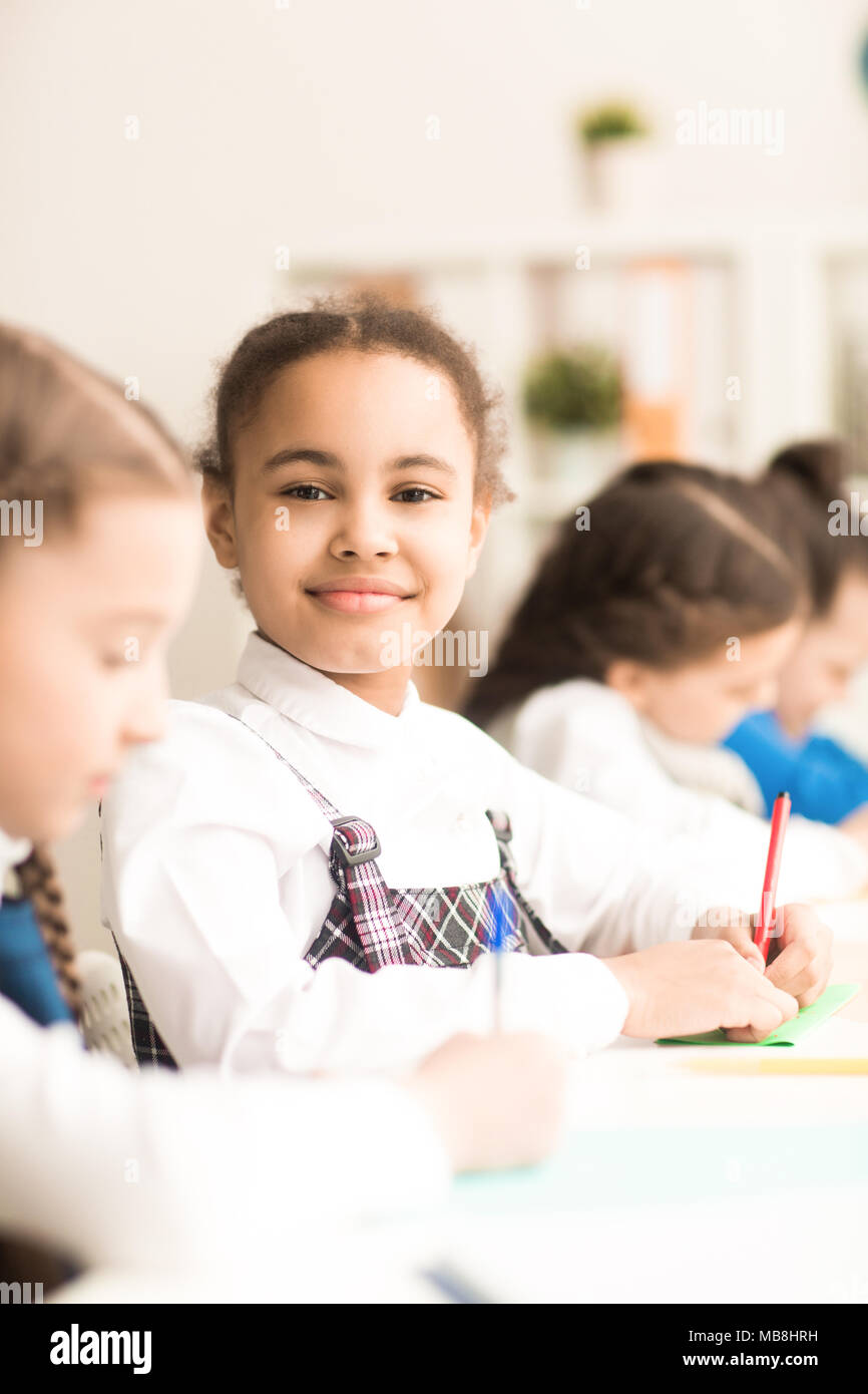 Group of students working hi-res stock photography and images - Alamy