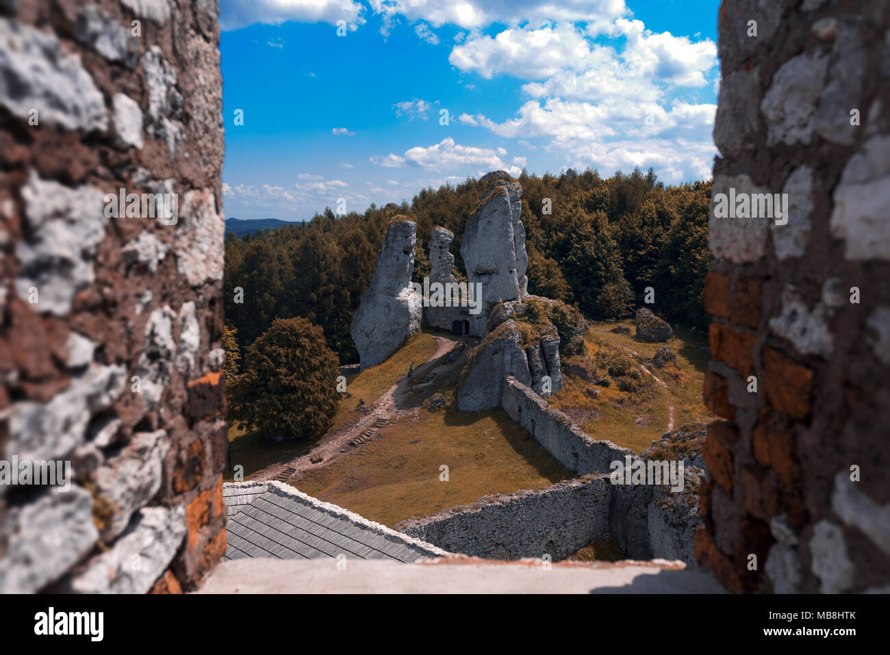 Wooden gate fort reconstruction hi-res stock photography and images - Alamy