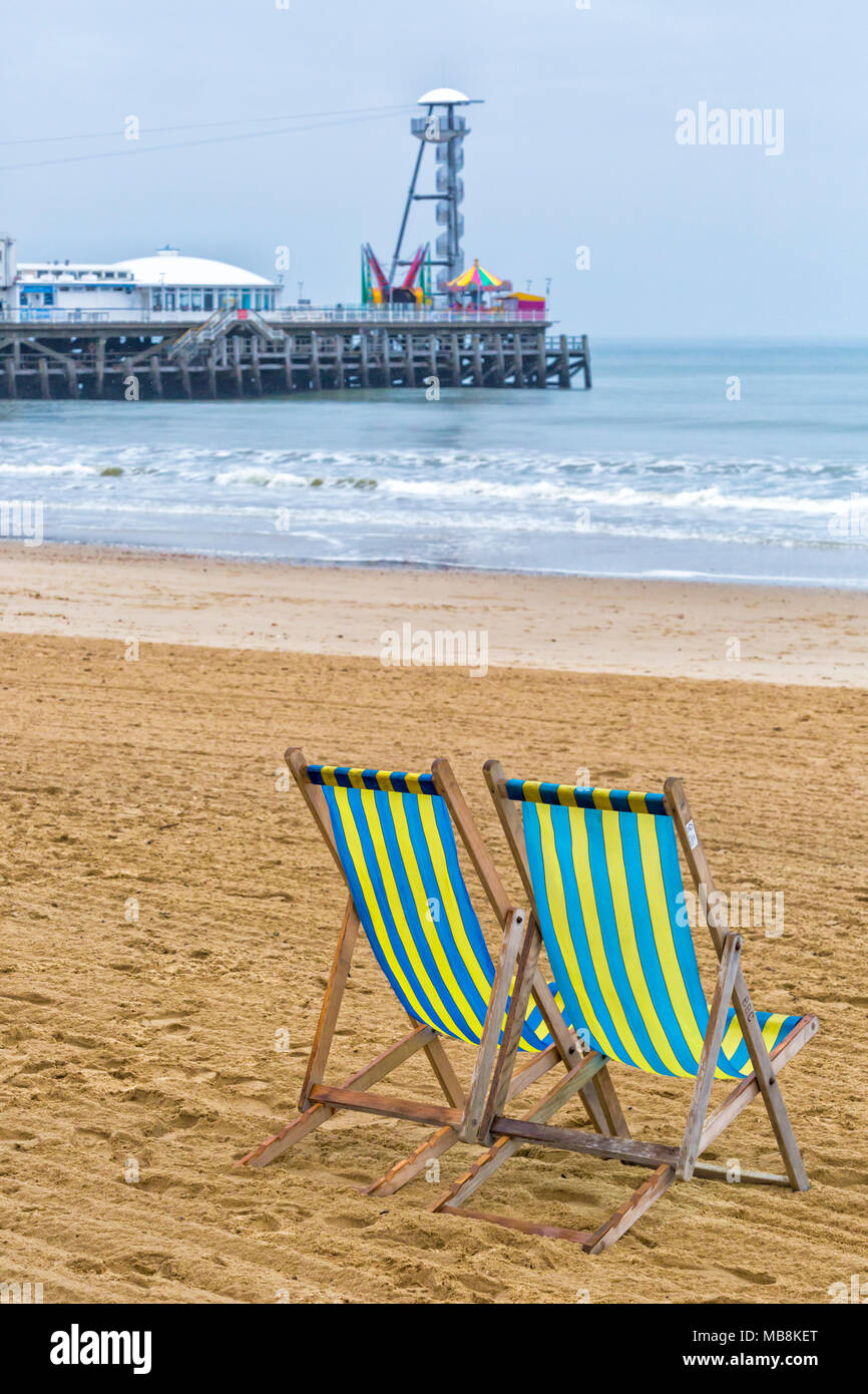 Drizzly hi-res stock photography and images - Alamy