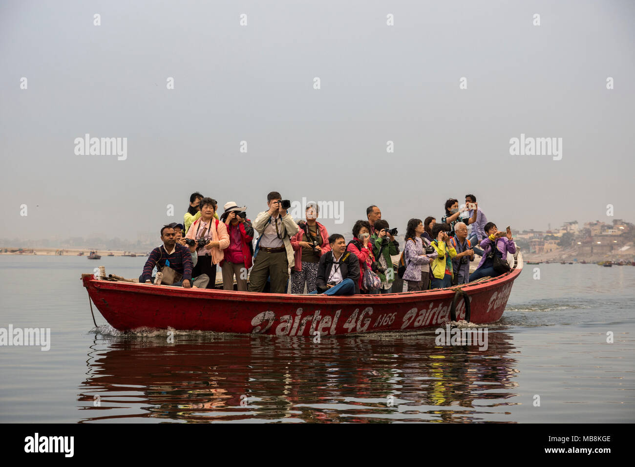 Varanasi boats ganga river kashi banaras hi-res stock photography and ...