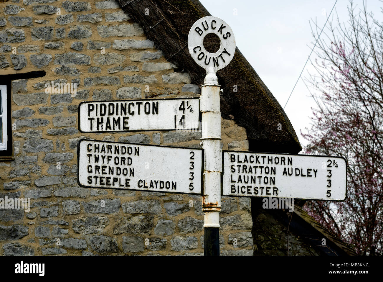 Signpost in Marsh Gibbon village, Buckinghamshire, England, UK Stock ...