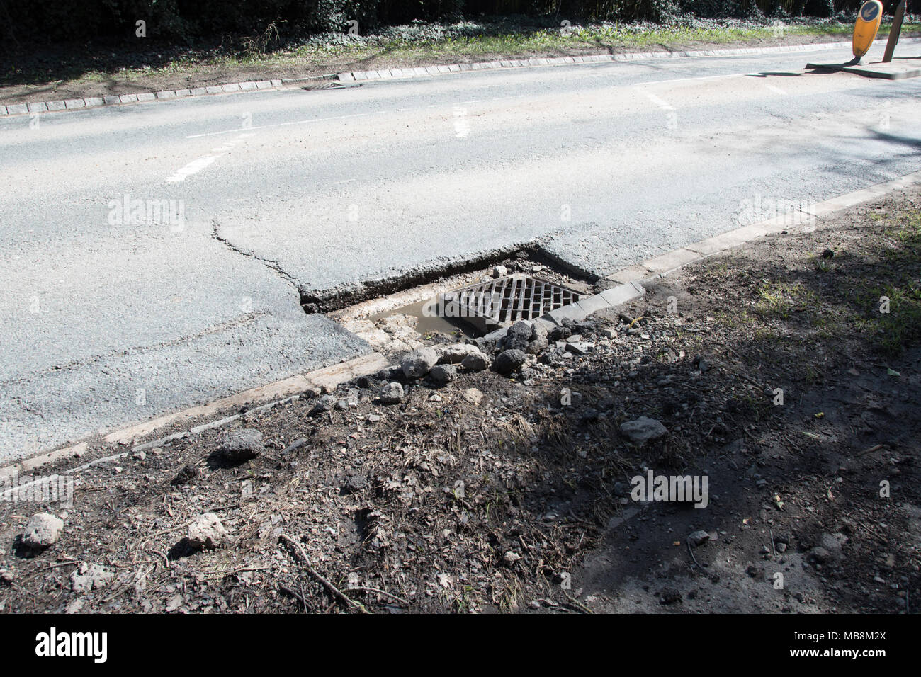 Concrete Road Gutter Stock Photos & Concrete Road Gutter Stock Images ...