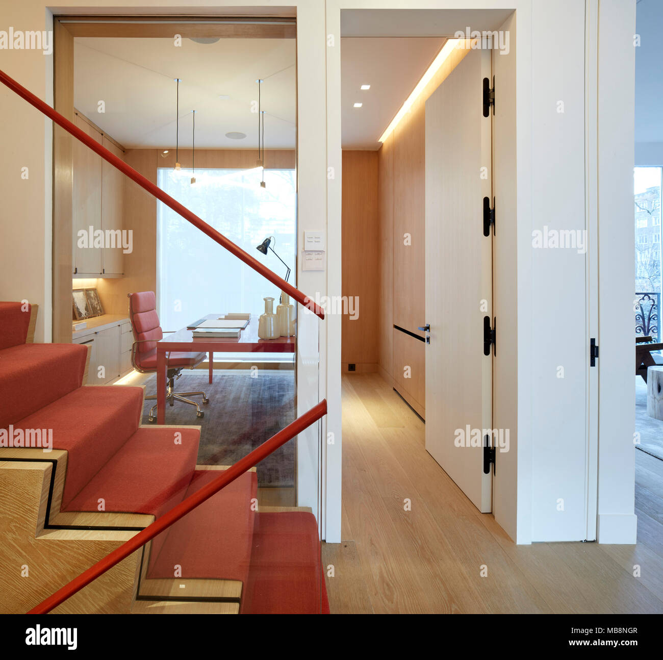 Private study hi-res stock photography and images - Alamy