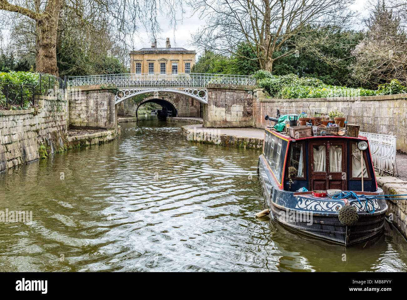 The Kennet and Avon Canal Bath Stock Photo - Alamy