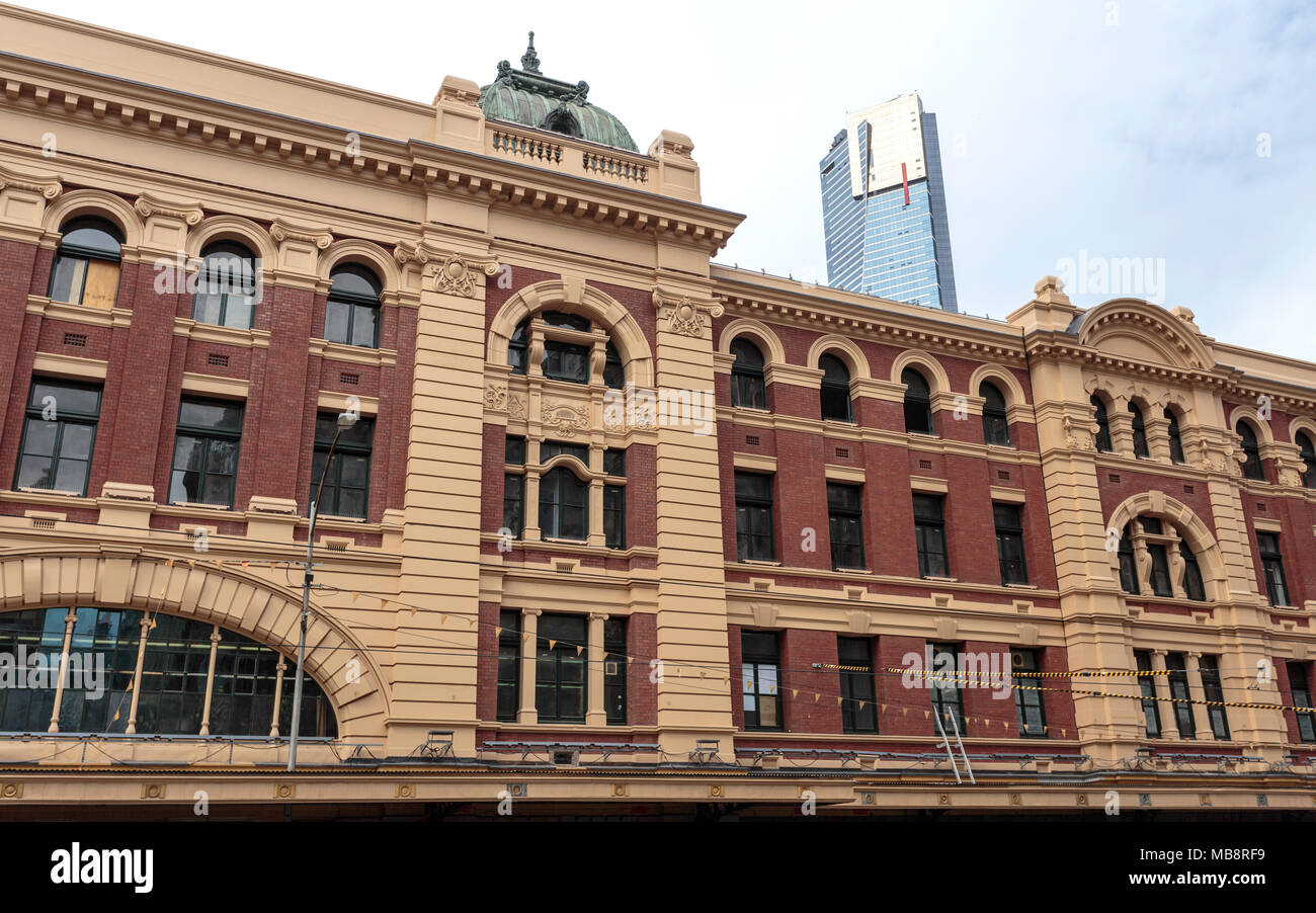 View of the facade of the Flinders Street Railway Station towards ...