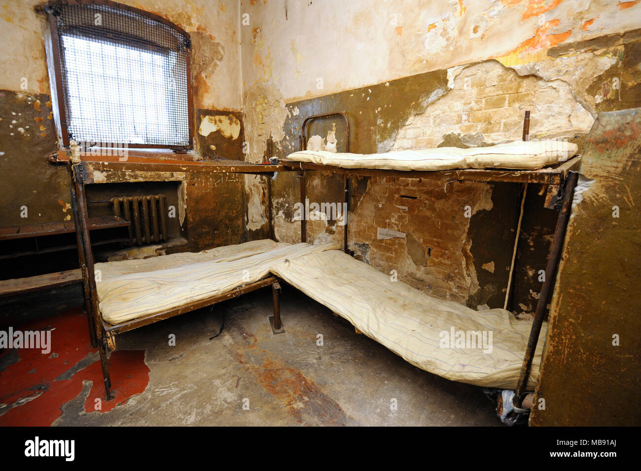 Lukyanovskaya prison hi-res stock photography and images - Alamy