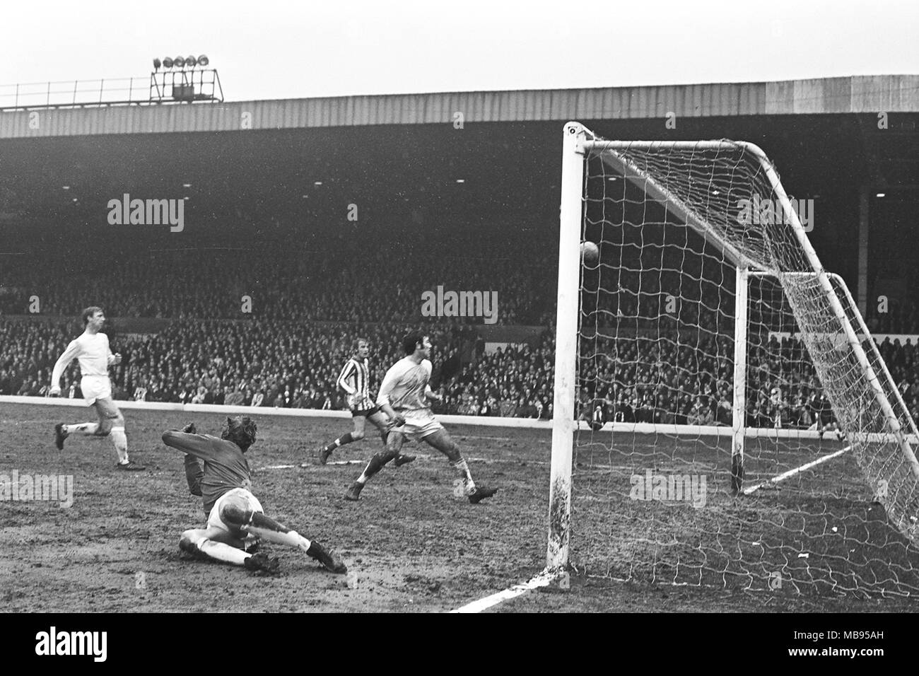 Leeds v Southampton 1970 Stock Photo - Alamy