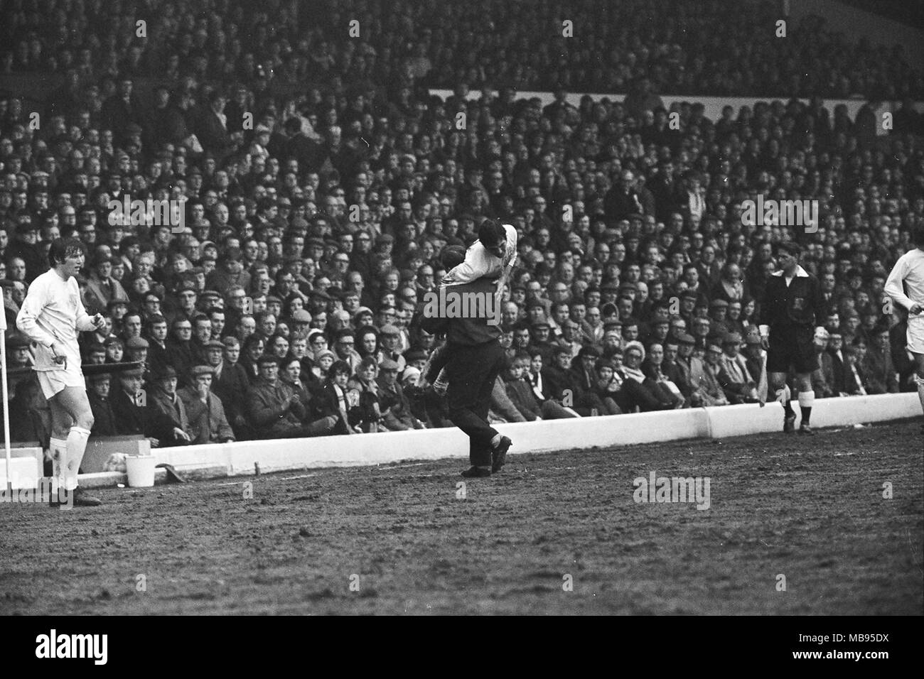 Leeds v Southampton 1970 Stock Photo - Alamy
