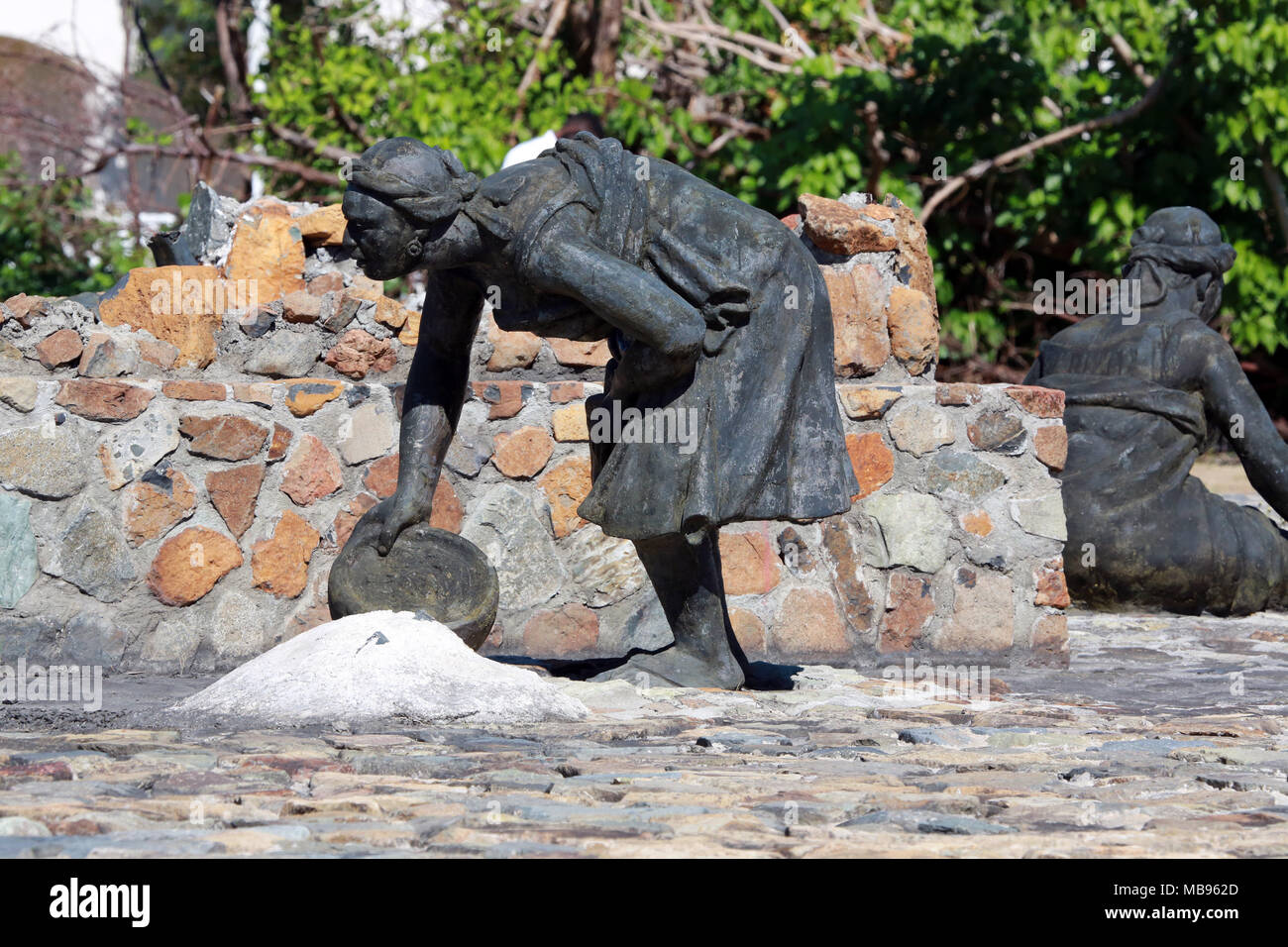 Great salt pond hi-res stock photography and images - Alamy