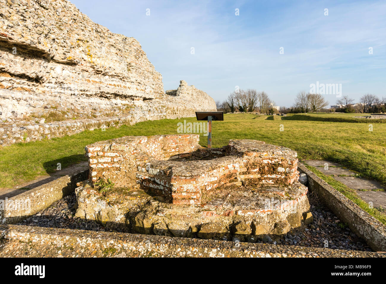 Richborough Roman castle, England. 3rd century wall of Saxon Shore fort ...