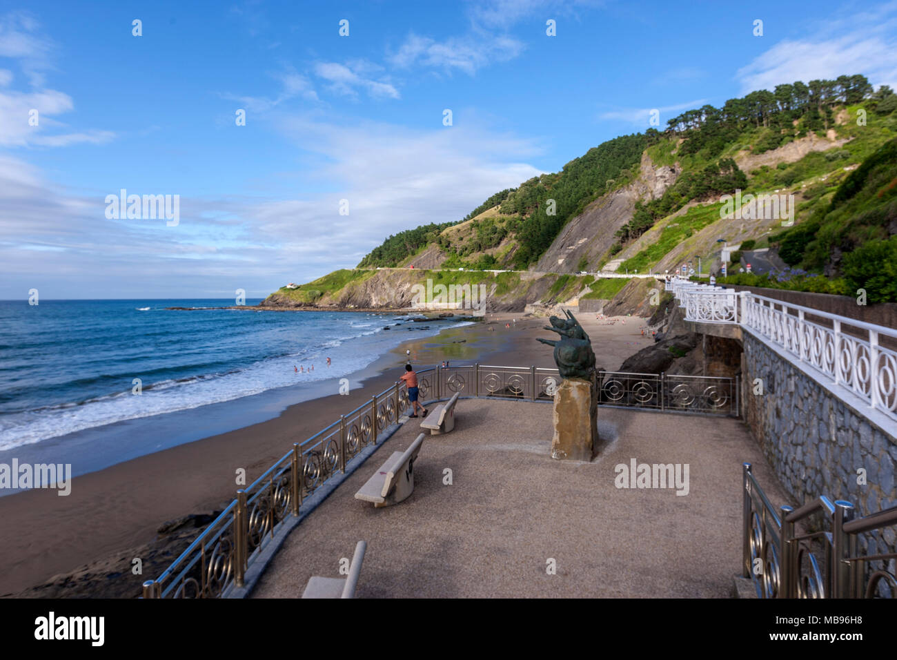 Playa de deba hi-res stock photography and images - Alamy