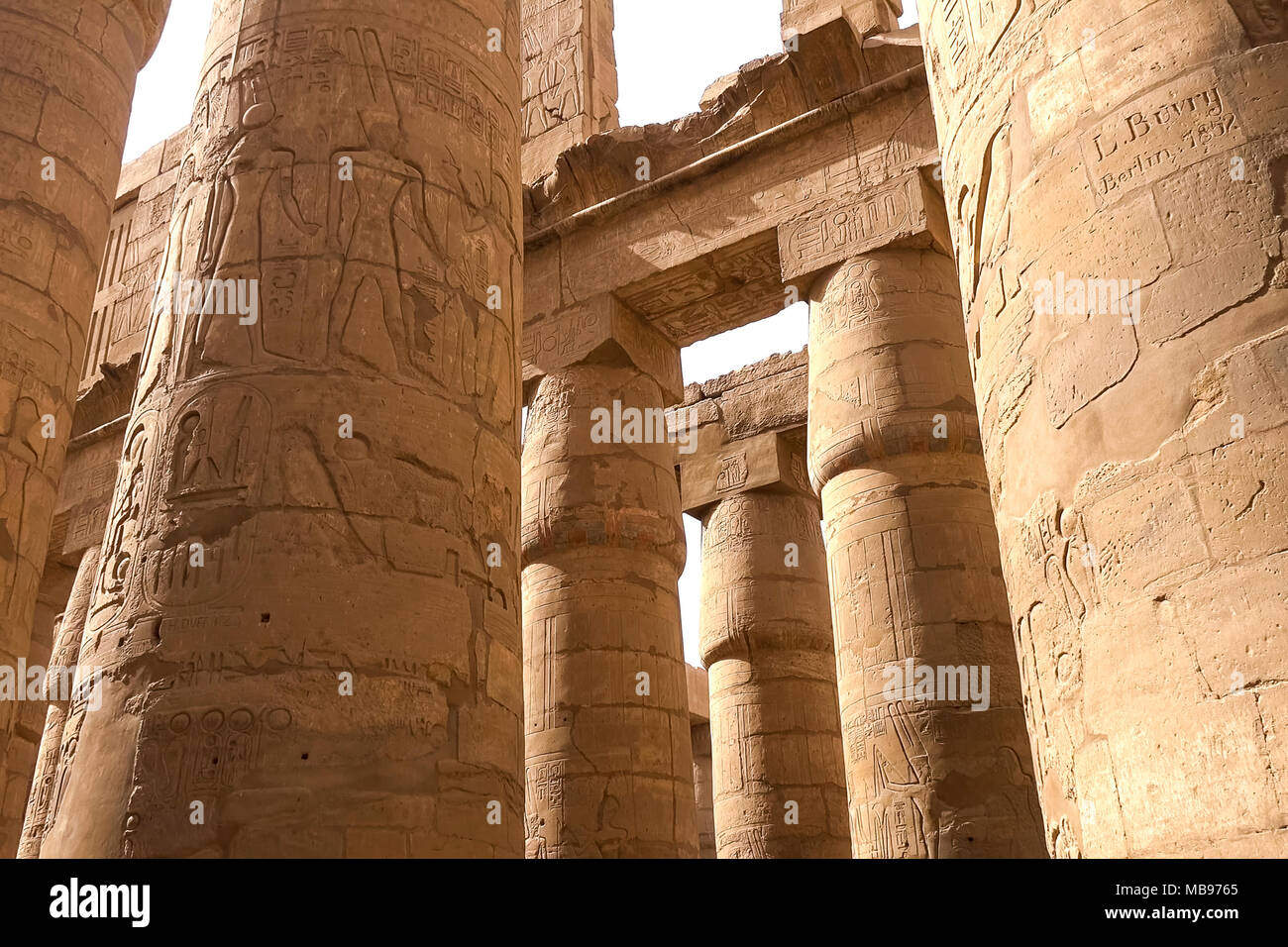 Egyptian hieroglyphics great pyramid hi-res stock photography and ...