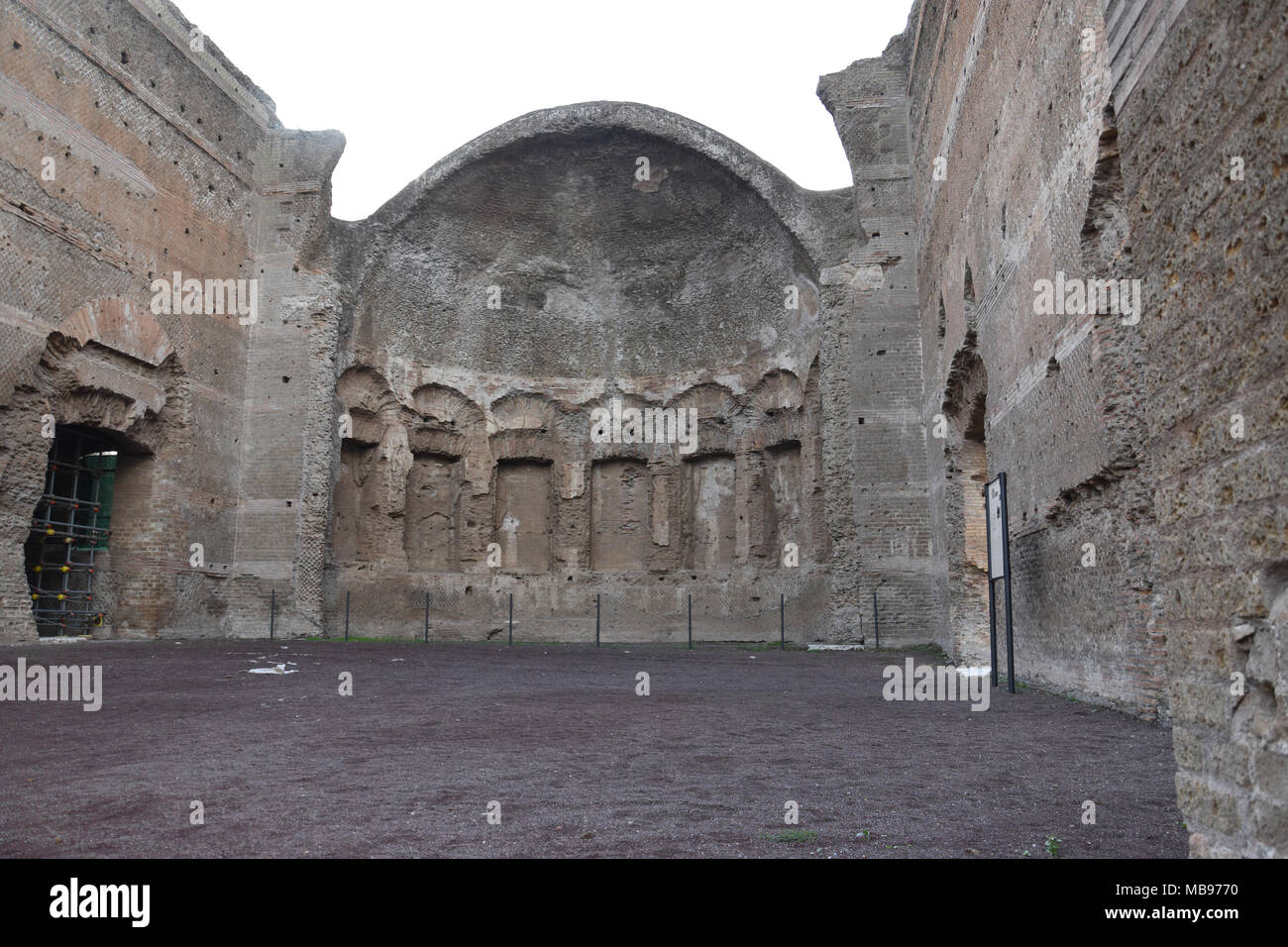 Ruins of the Hall of the Philosophers at Hadrian's Villa, Tivoli Italy ...