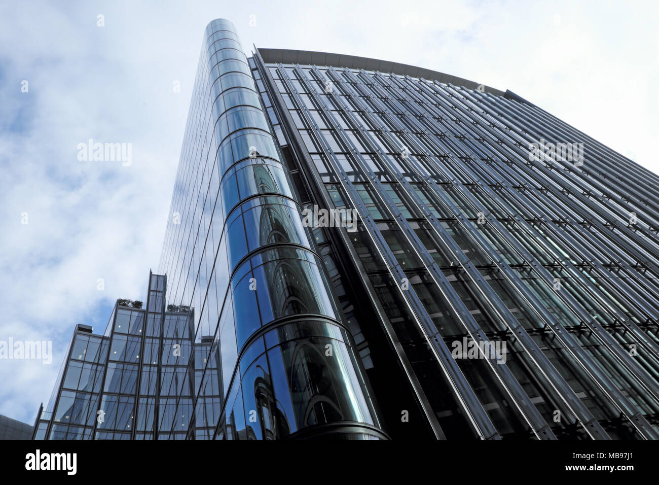 Deloitte building hi-res stock photography and images - Alamy