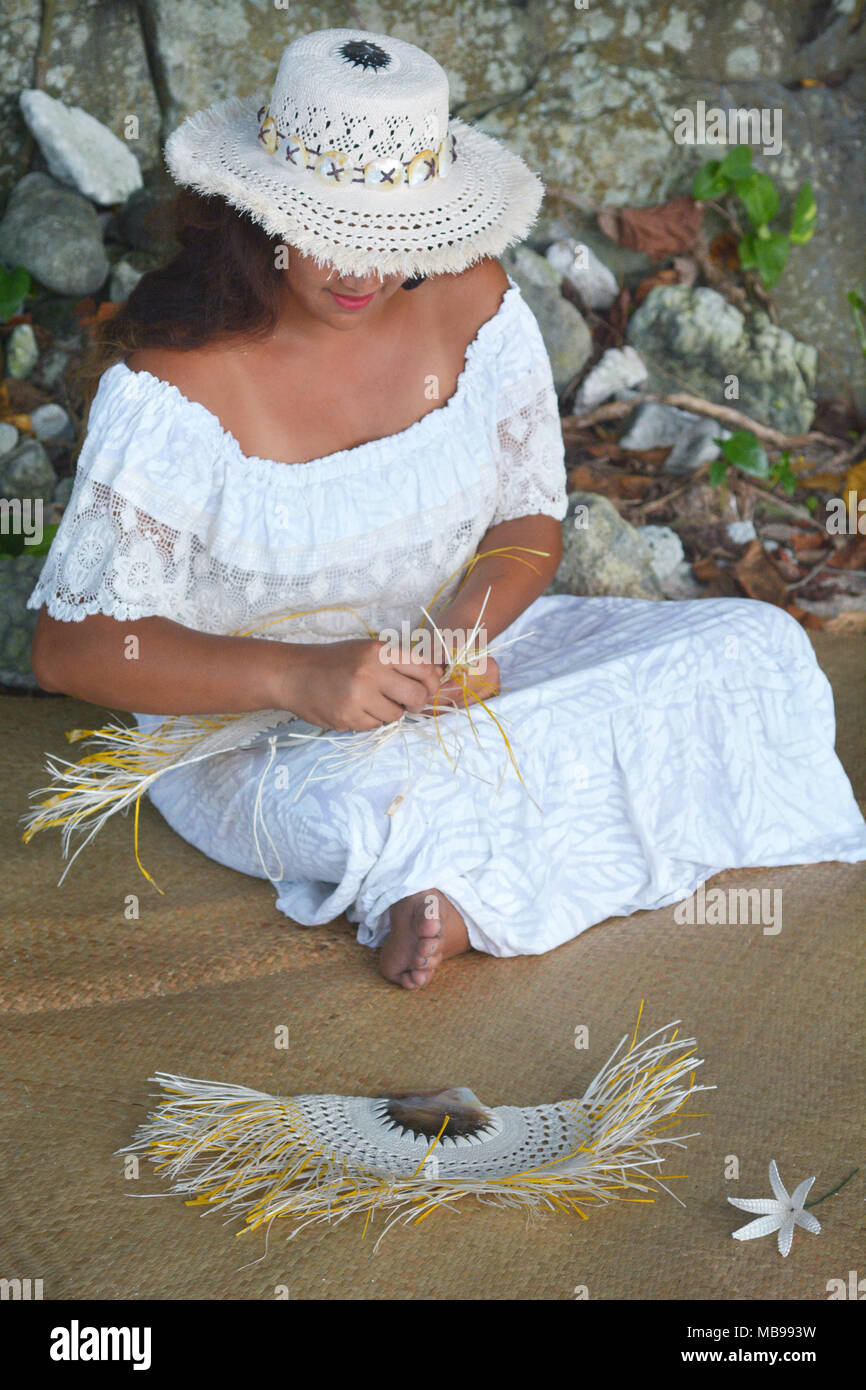 Polynesian Weaving High Resolution Stock Photography and Images - Alamy
