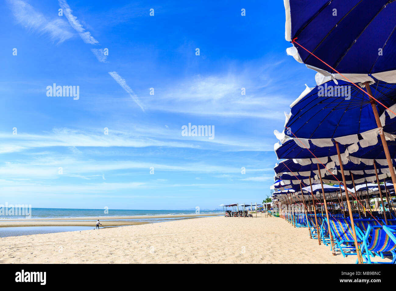 Nice tropical sandy beach hi-res stock photography and images - Alamy