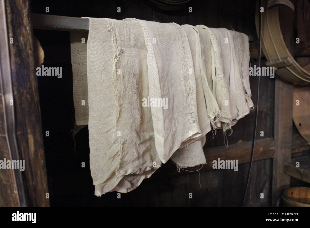 Amish cheese making hi-res stock photography and images - Alamy