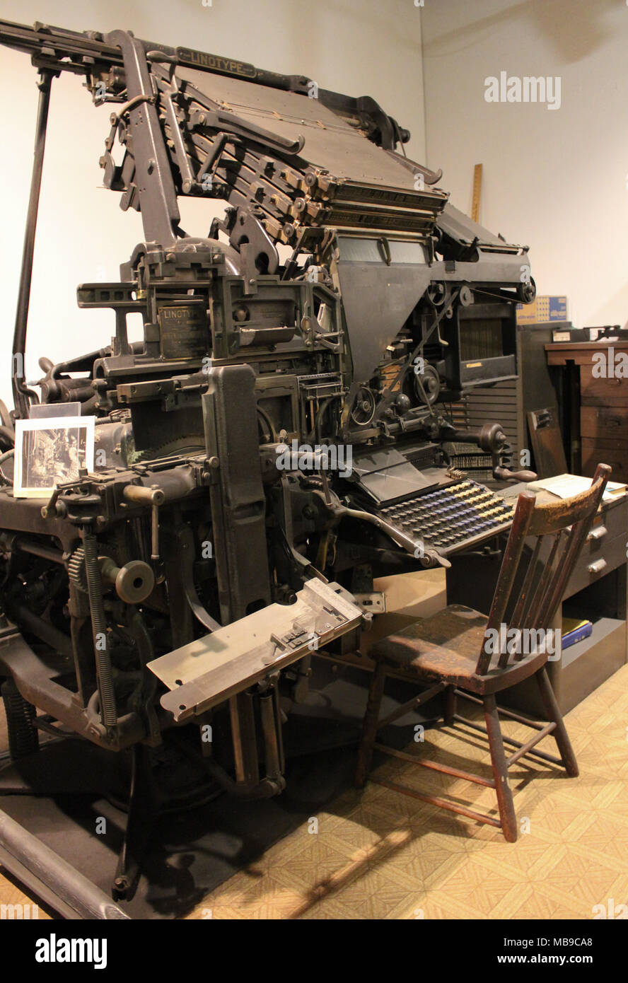 Linotype model 14 hi-res stock photography and images - Alamy