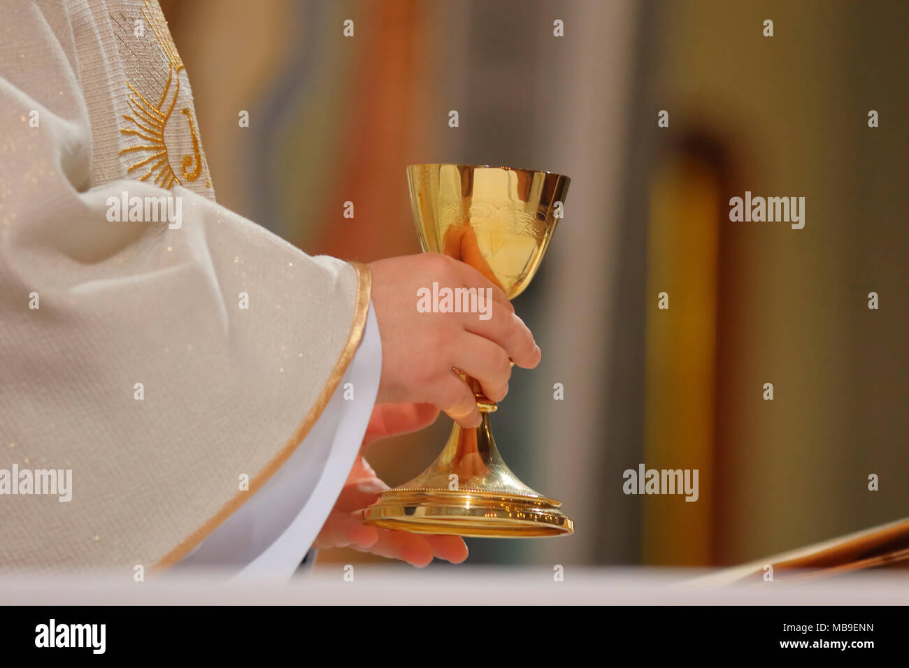 Sacrament Holy Communion High Resolution Stock Photography and Images ...