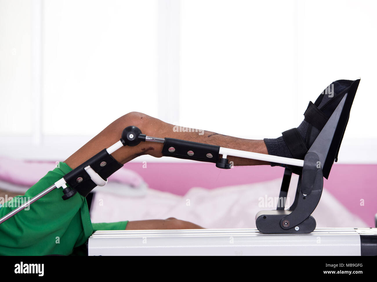 Cpm Machine For Knee Surgery