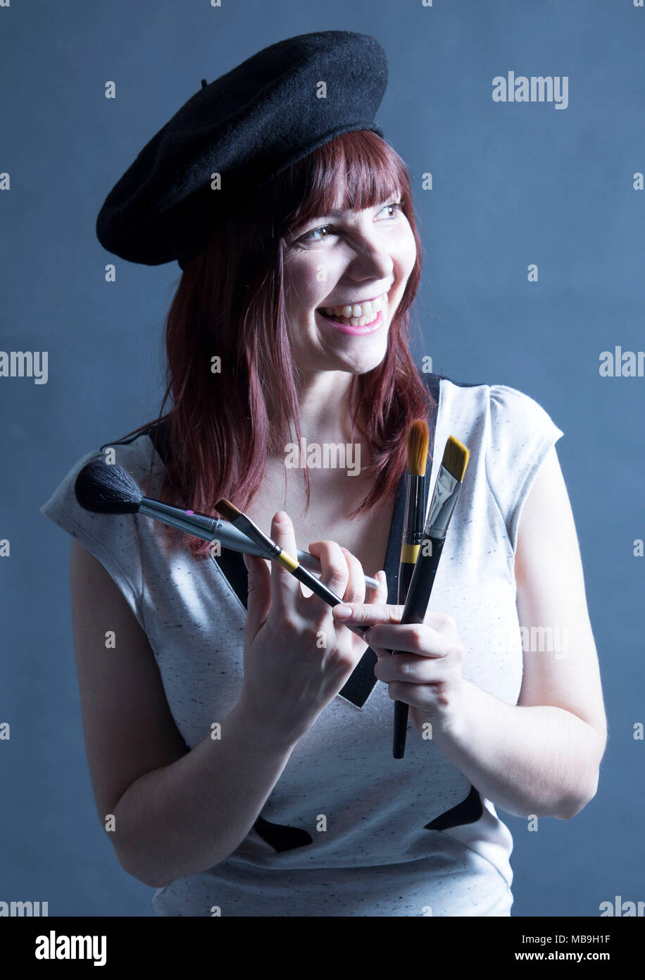 Beret painter hi-res stock photography and images - Alamy