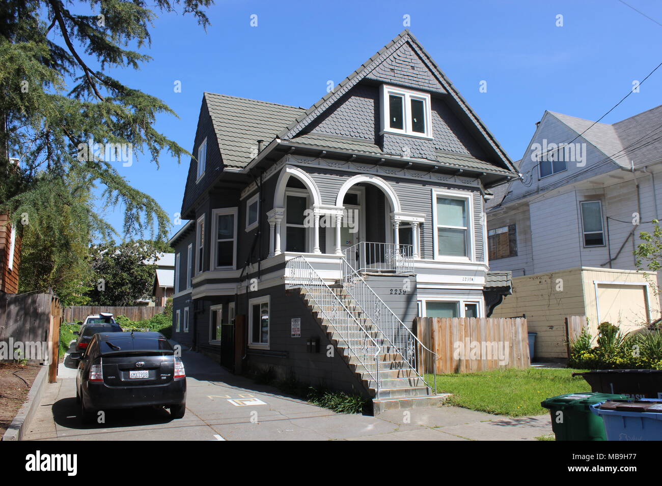 Southside house hi-res stock photography and images - Alamy