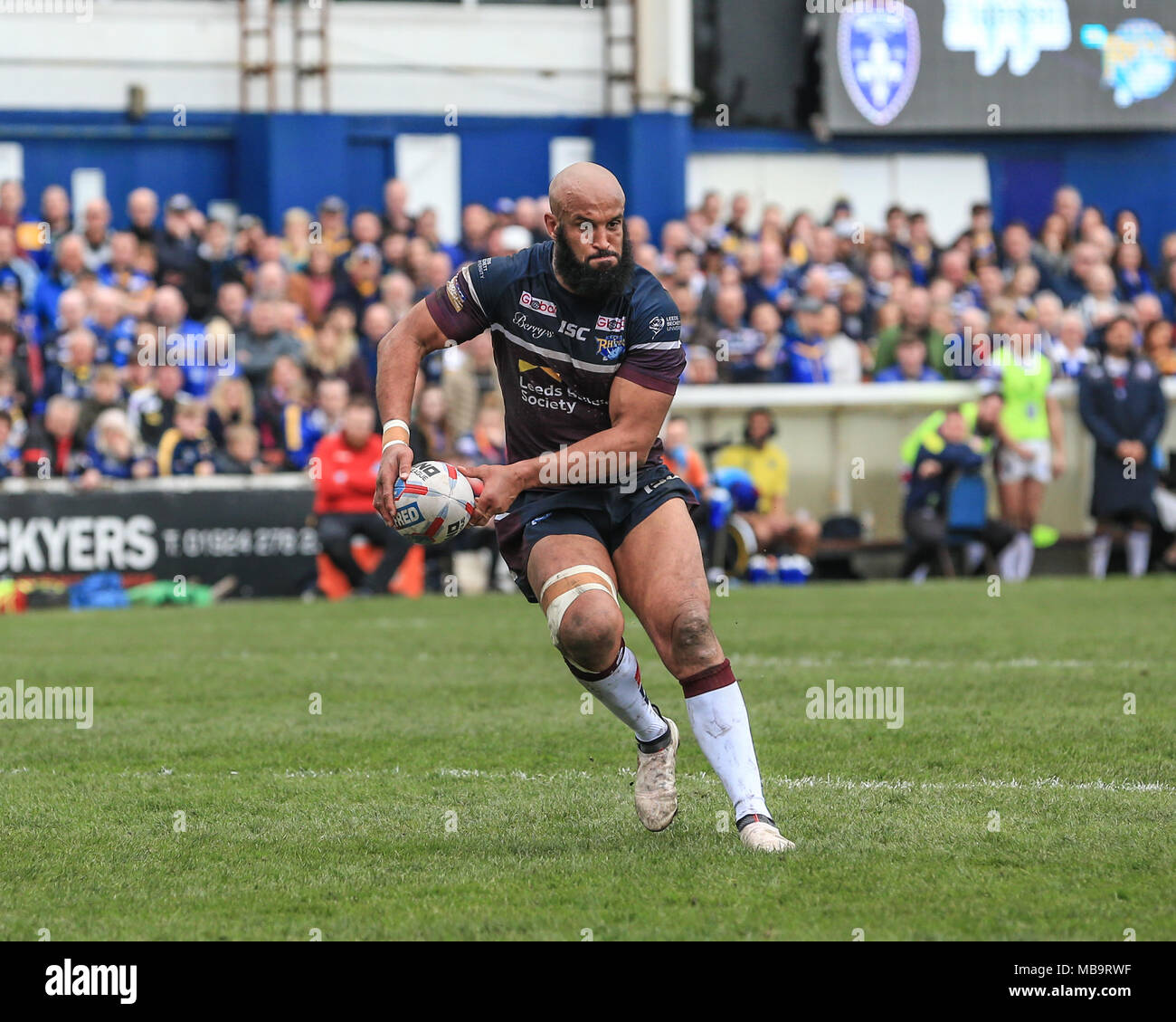 Leeds rugby league stadium hi-res stock photography and images - Alamy
